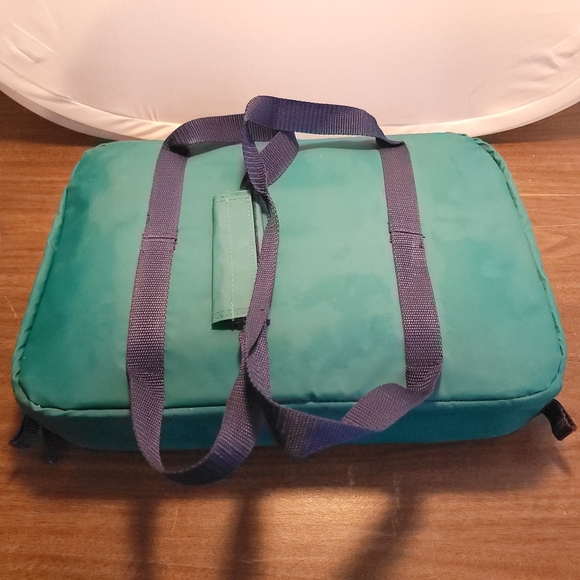 Pyrex | Kitchen | Pyrex Portables 3 Qt Insulated Carrier 3 X 9 ...